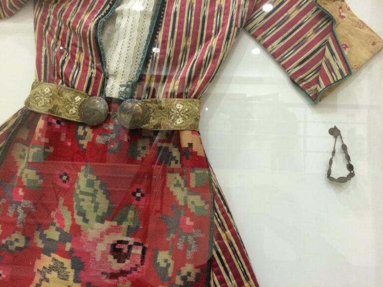 Καβάδι, η τοπική φορεσιά της Χαλκιδικής και της Ιερισσού